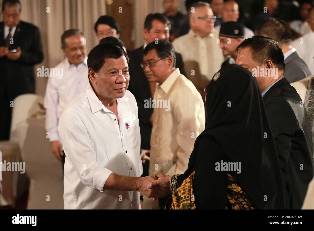 (170627) -- MANILA, Jun. 27, 2017 -- Philippine President Rodrigo ...