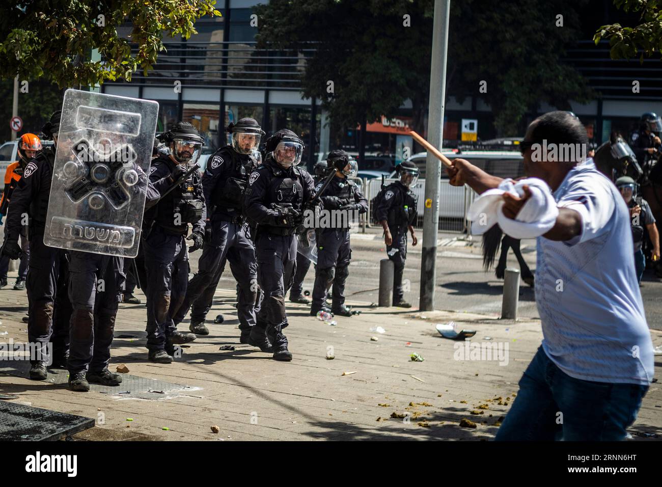 Tel Aviv, Israel. 02nd Sep, 2023. Eritrean asylum seekers clash with ...