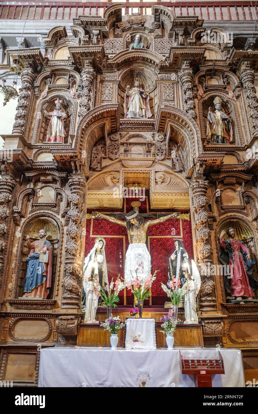 Cusco, Peru - Dec 5, 2022: Altar and interior of the Church of La ...