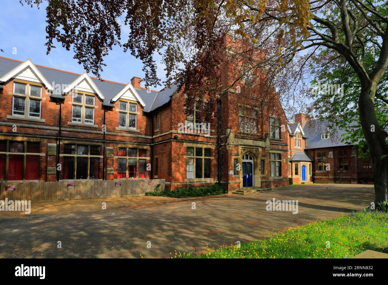 Peterborough cathedral school hi-res stock photography and images - Alamy