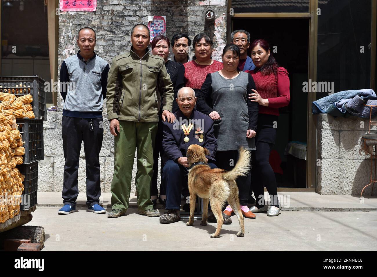 Zhang yuxian hi-res stock photography and images - Alamy