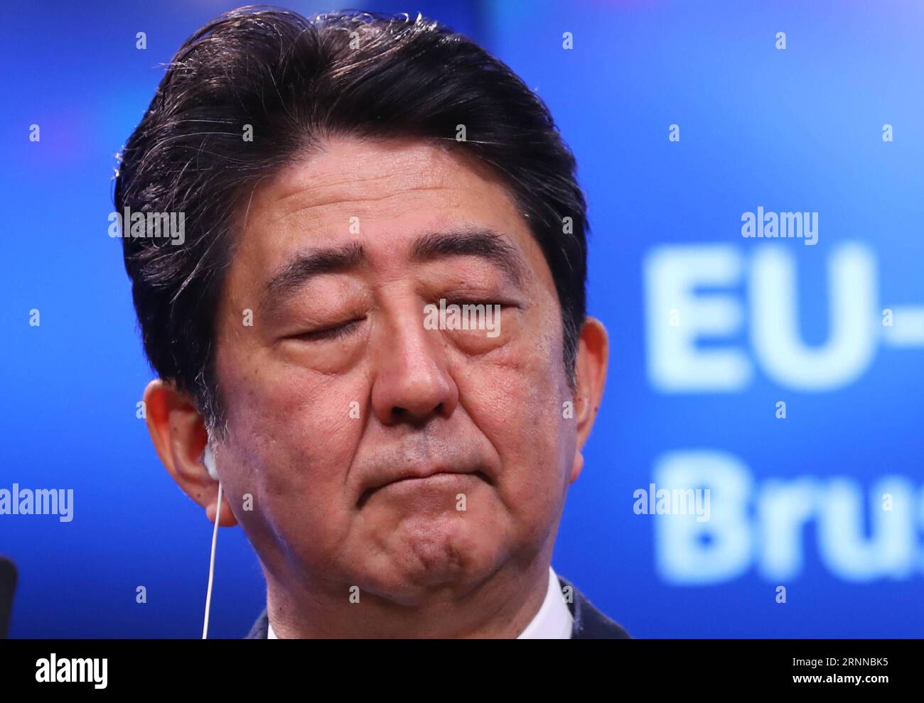 Japan diplomacy hi-res stock photography and images - Alamy