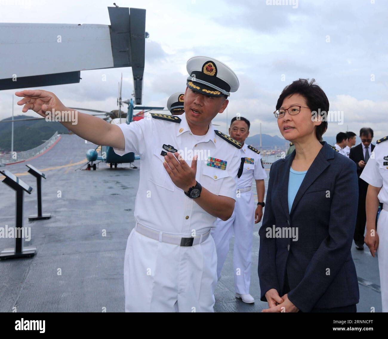 Chinese aircraft carrier liaoning hi-res stock photography and images ...
