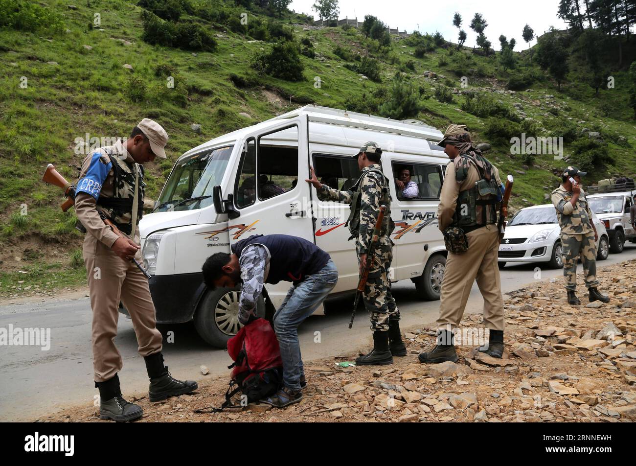 Hindu pilgrim attack hi-res stock photography and images - Alamy