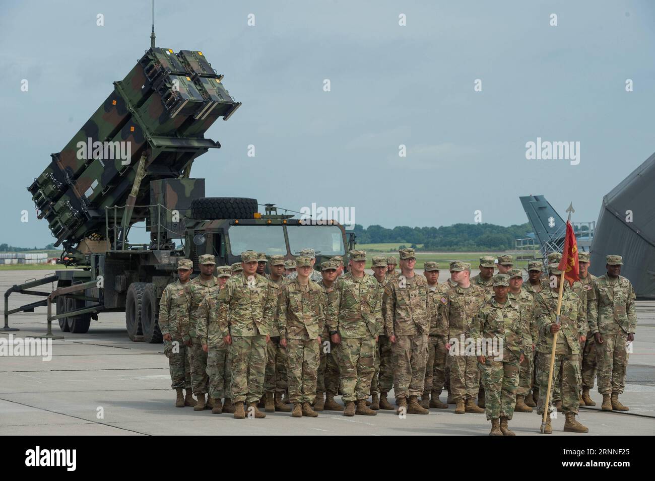 Long range air defense missile system hi-res stock photography and ...