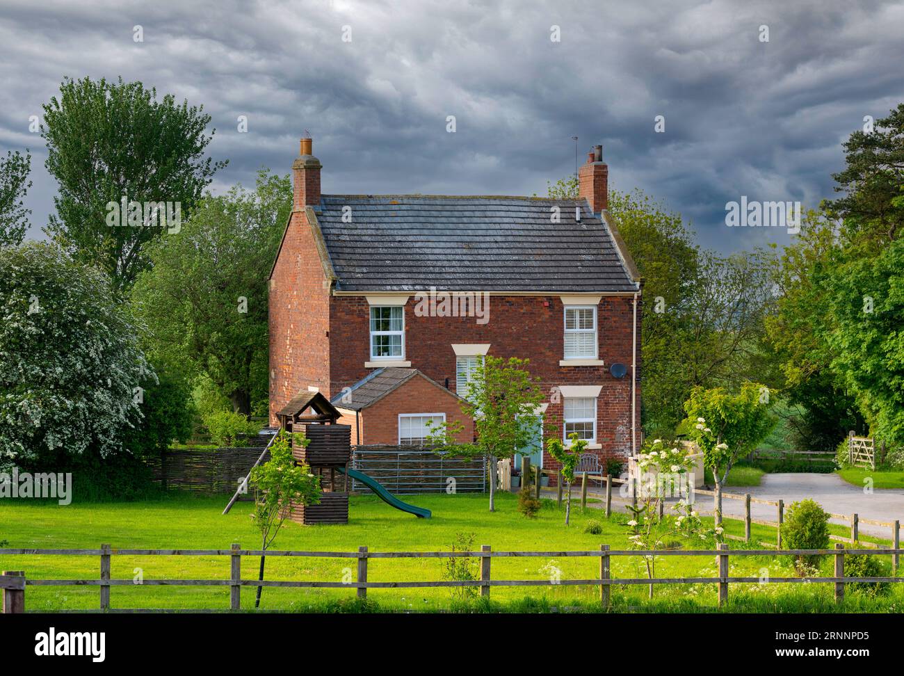 Farm Houses and Countryside in the UK Stock Photo - Alamy
