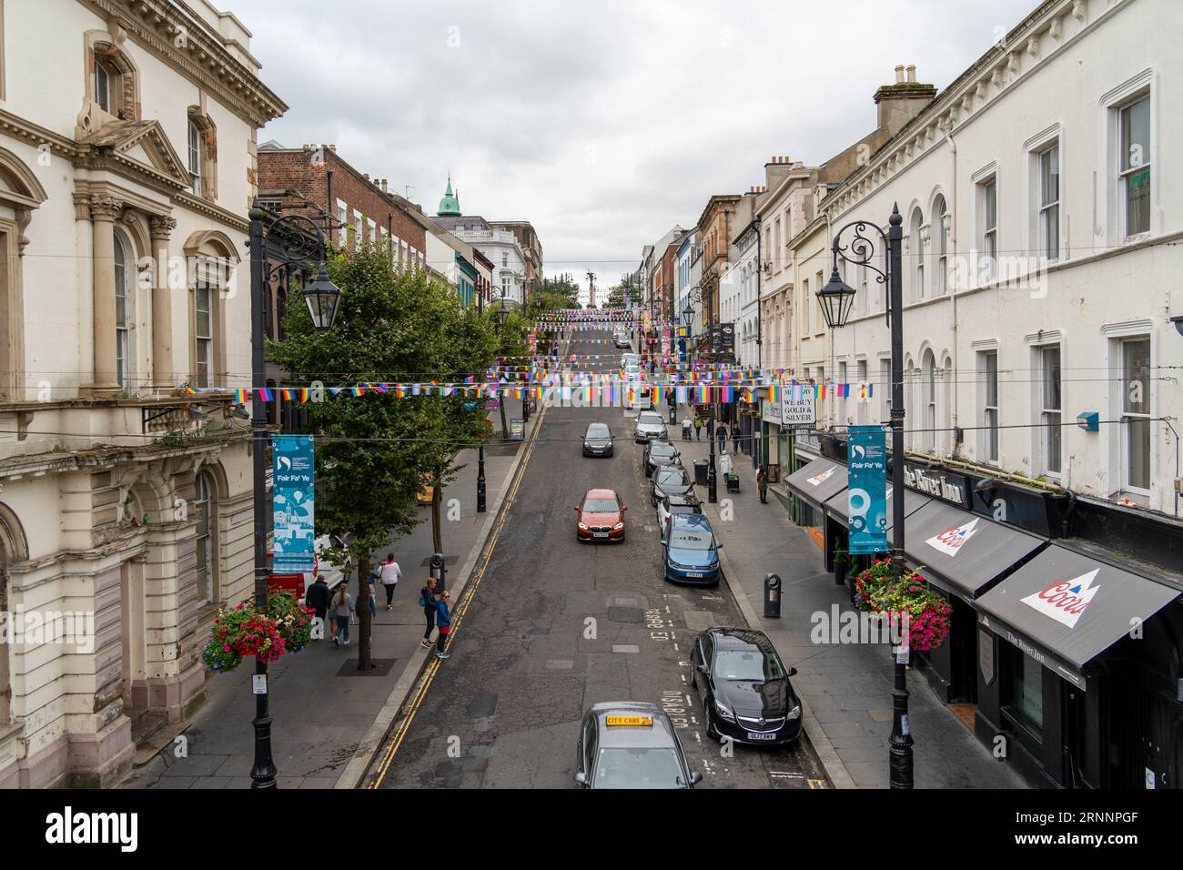 Shipquay Street in the city of Derry - Londonderry, northern Ireland ...