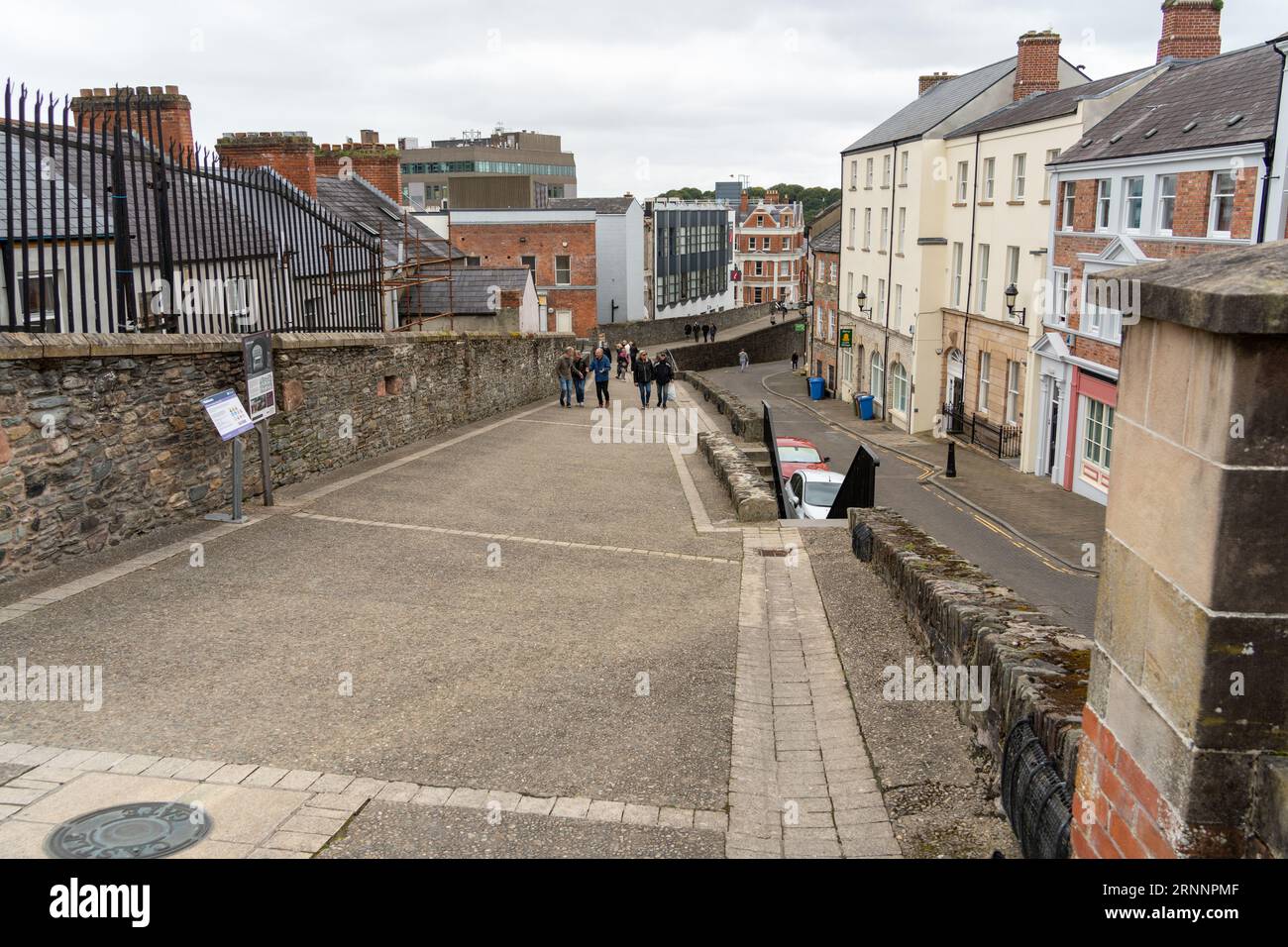 The Derry Walls - fortifications around the city of Derry - Londonderry ...