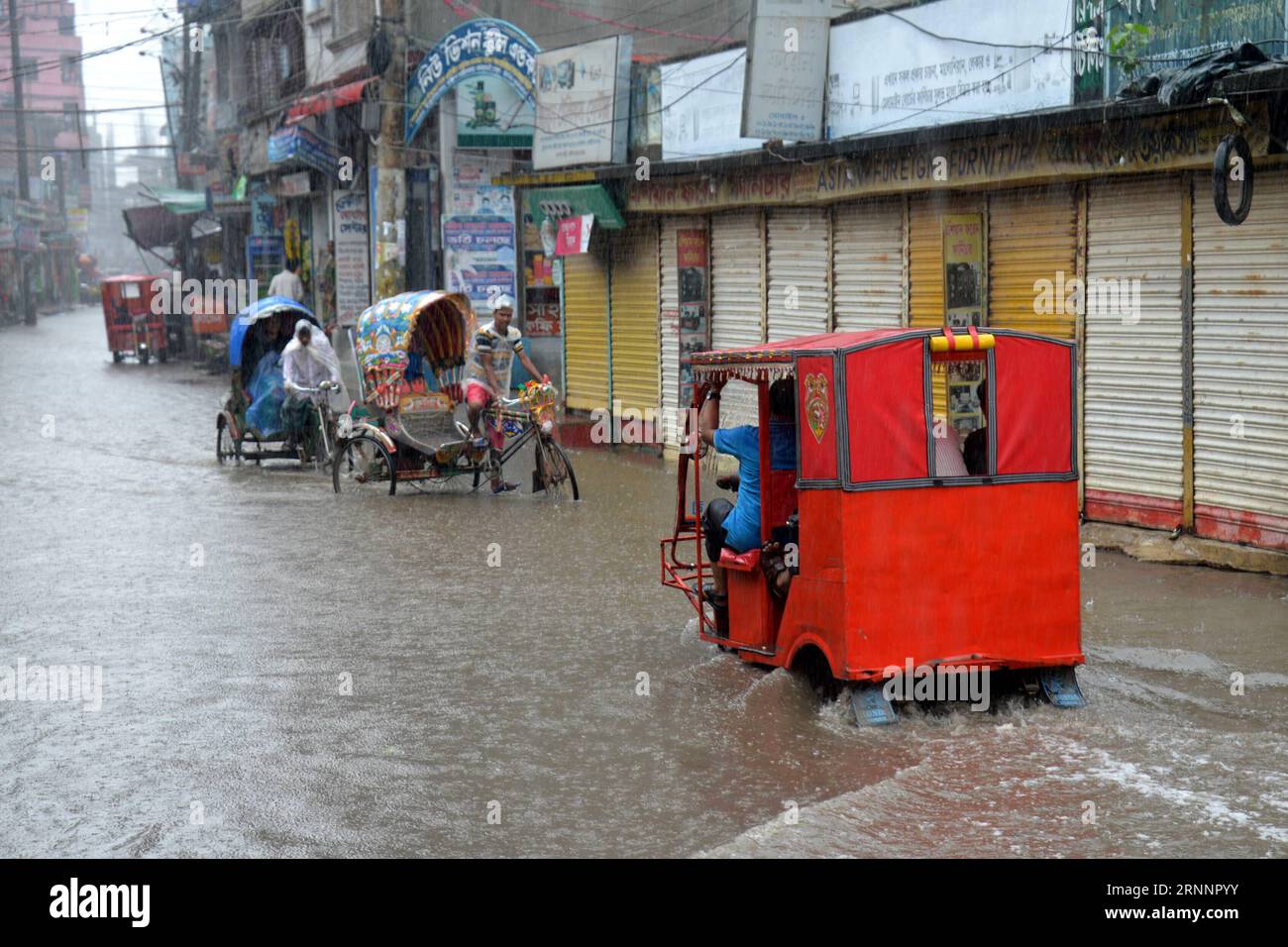 Low lying area hi-res stock photography and images - Alamy