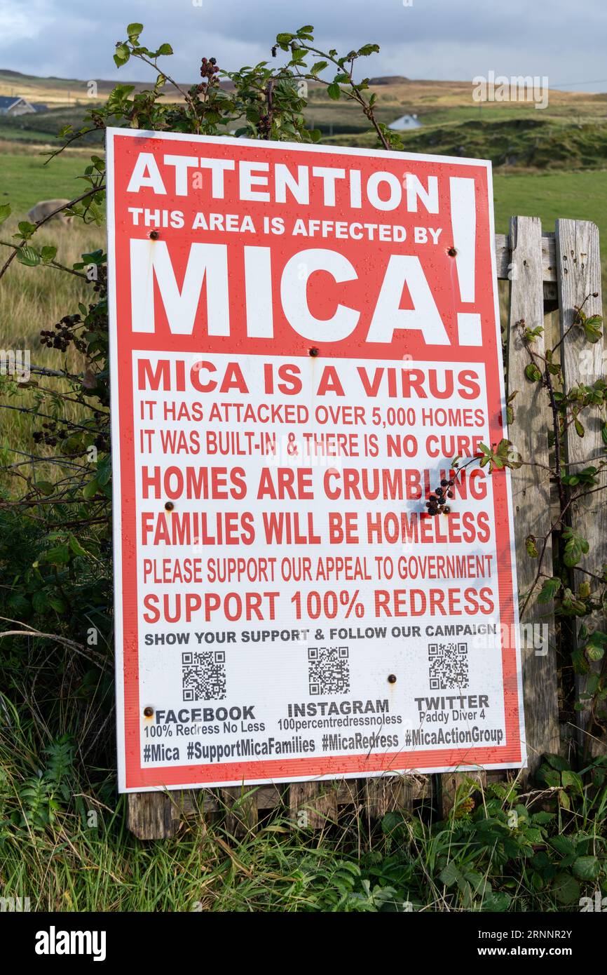 Sign highlights the Mica scandal in construction of houses in the area ...