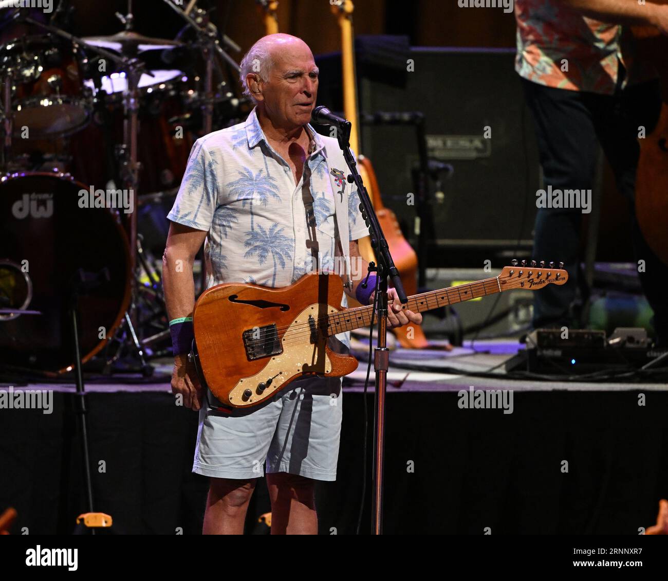 **FILE PHOTO** Jimmy Buffett Has Passed Away. HOLLYWOOD FL - FEBRUARY 15: Jimmy Buffett and The ...