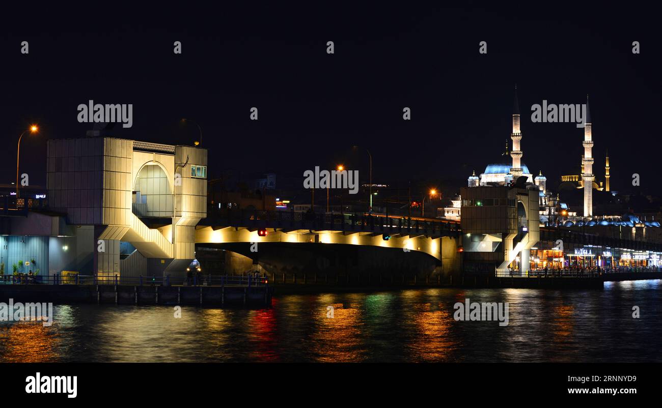 Sulaymaniyah night view in Turkey Stock Photo - Alamy