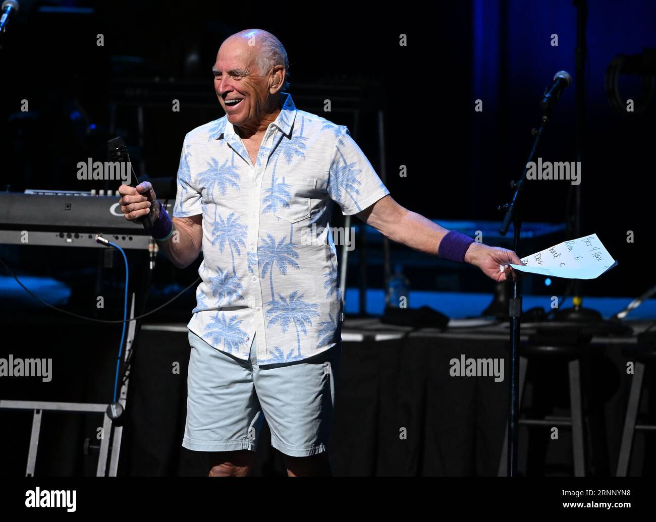 **FILE PHOTO** Jimmy Buffett Has Passed Away. HOLLYWOOD FL - FEBRUARY 15: Jimmy Buffett and The ...