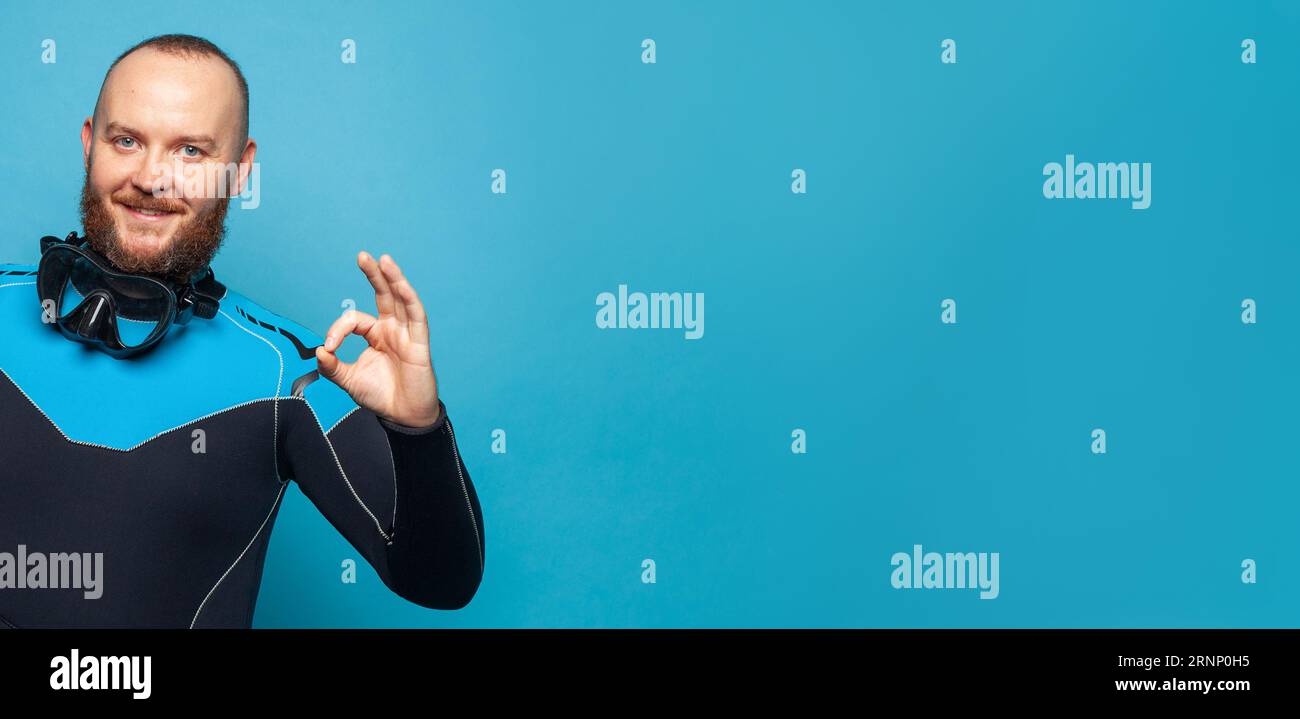 Happy diver hi-res stock photography and images - Alamy