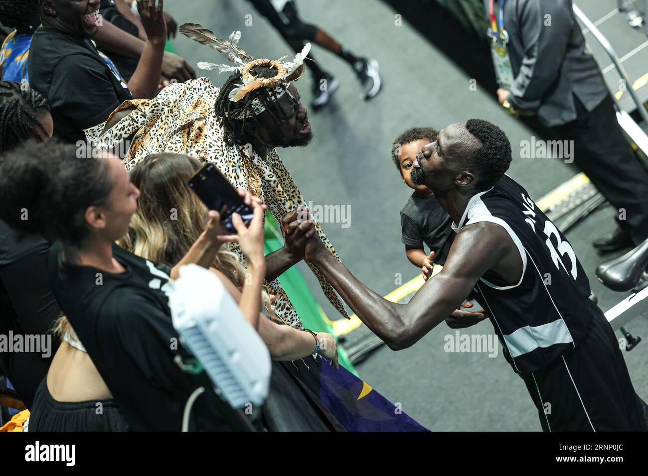 Majok deng hi-res stock photography and images - Alamy