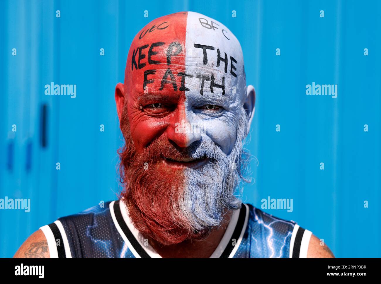 Spurs face paint hi-res stock photography and images - Alamy