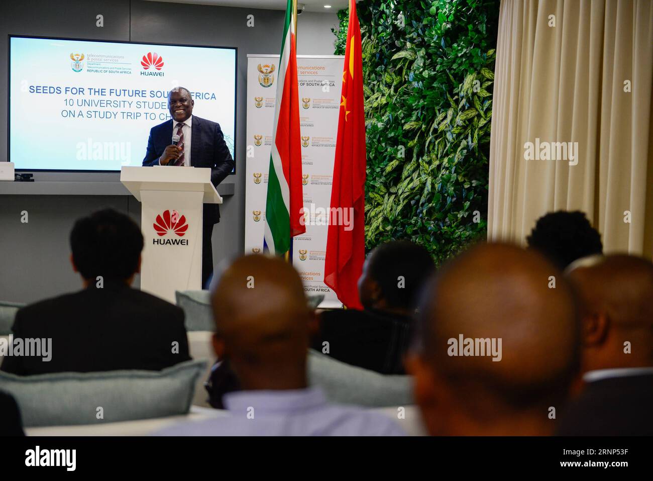 Ict africa hi-res stock photography and images - Alamy