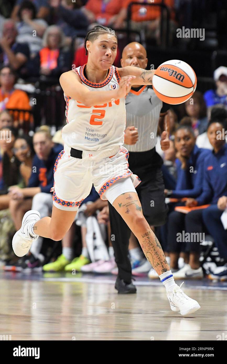 August 31, 2023: Connecticut Sun guard Natisha Hiedeman (2) passes the ...
