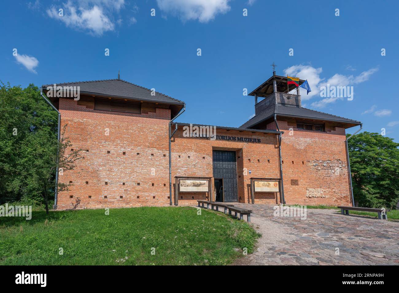 Trakai Peninsula Castle - Trakai History Museum - Trakai, Lithuania ...