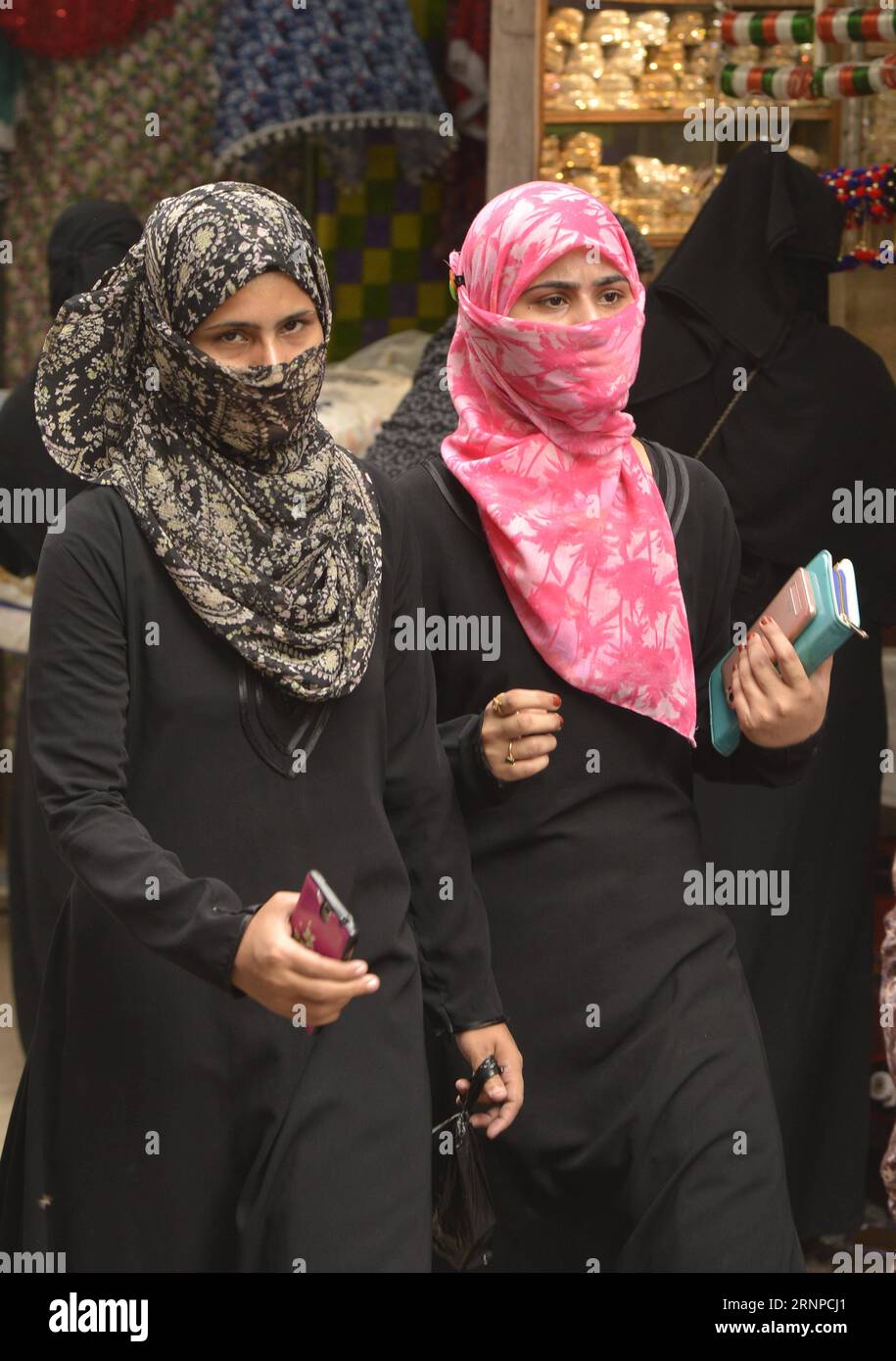 Islamic court divorce hi-res stock photography and images - Alamy