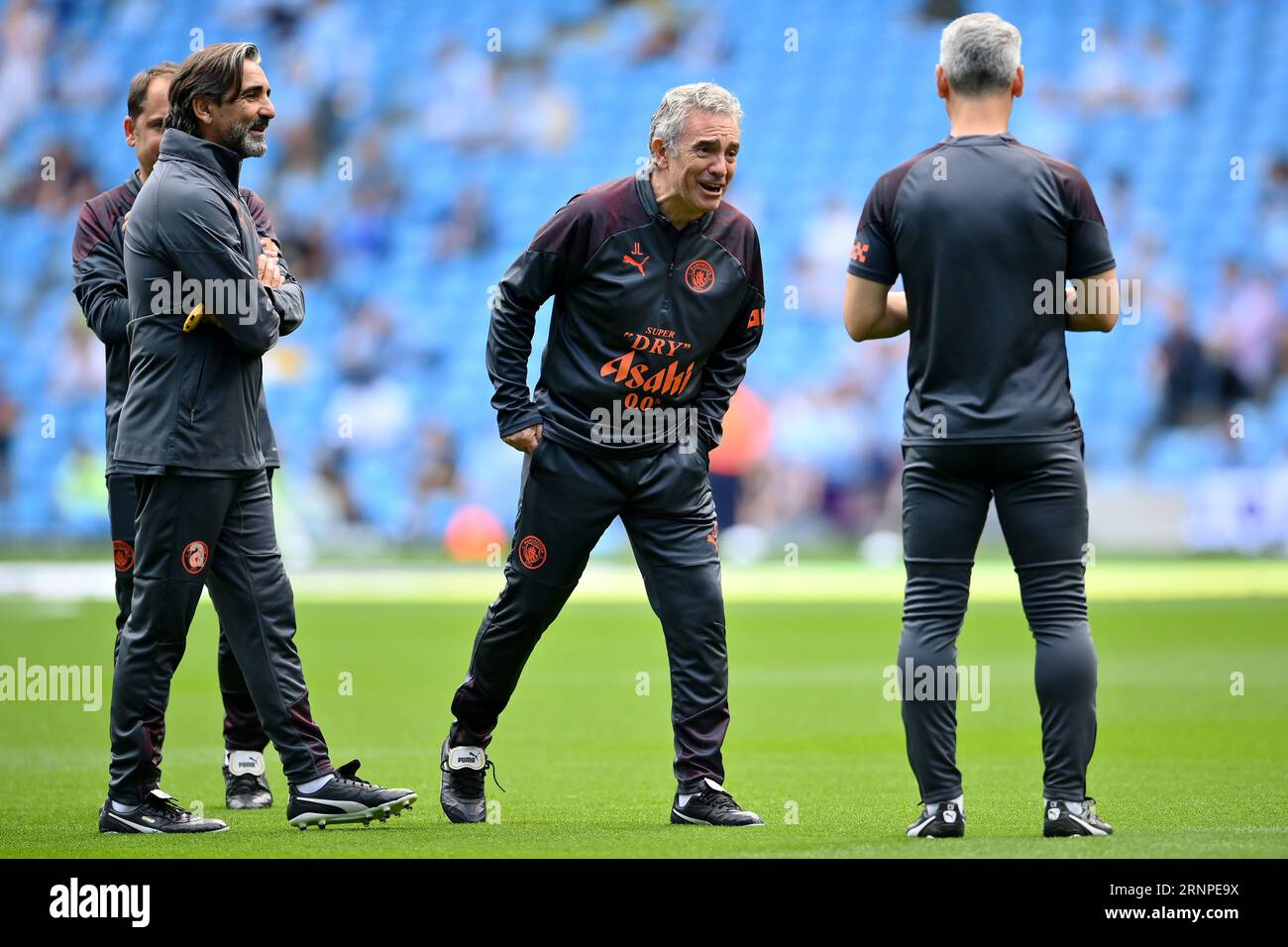 Coaching staff ahead match hi-res stock photography and images - Alamy
