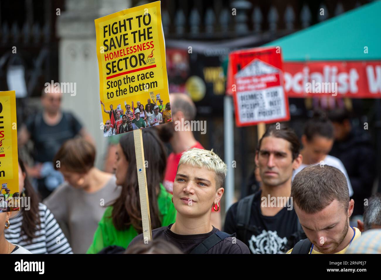 London, England, UK. 2nd Sep, 2023. Striking St Mungo's workers and ...