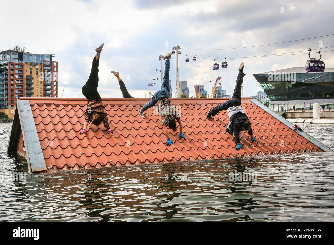 London, UK. 02nd Sep, 2023. Performers from Dutch group Vloeistof ...