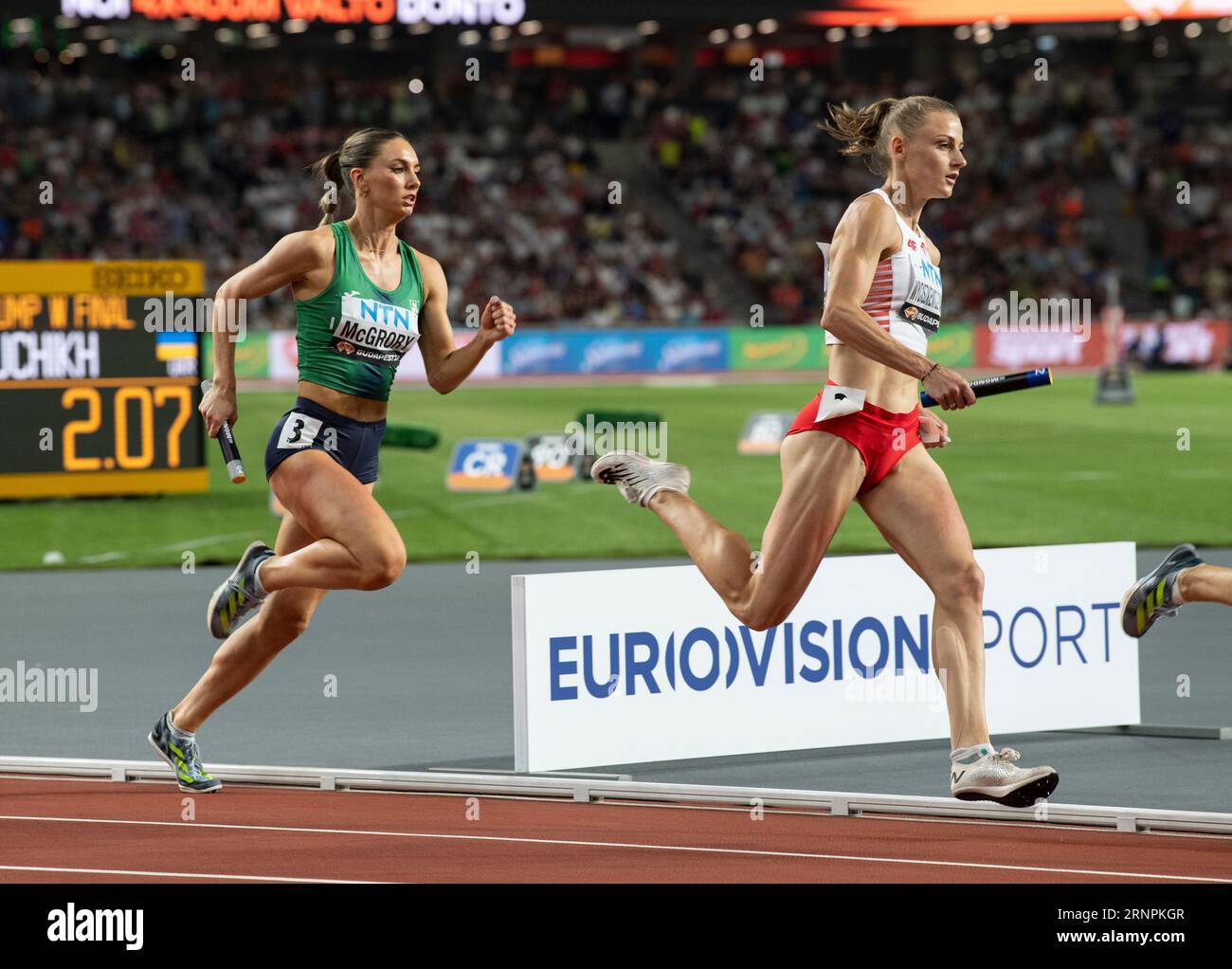 Kelly McGrory of Ireland competing in the women’s 4x400m relay final on ...