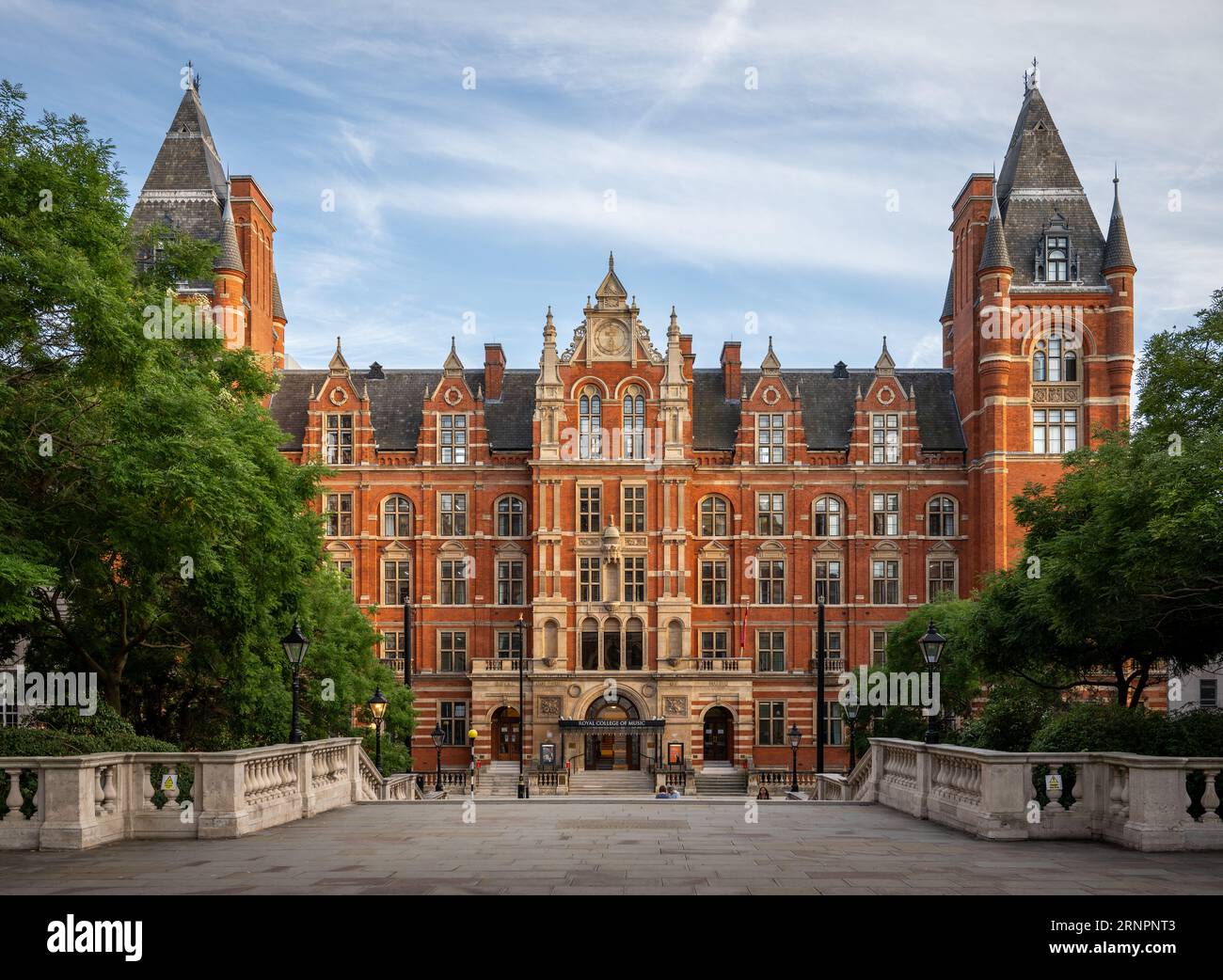 Royal college of art building hi-res stock photography and images - Alamy