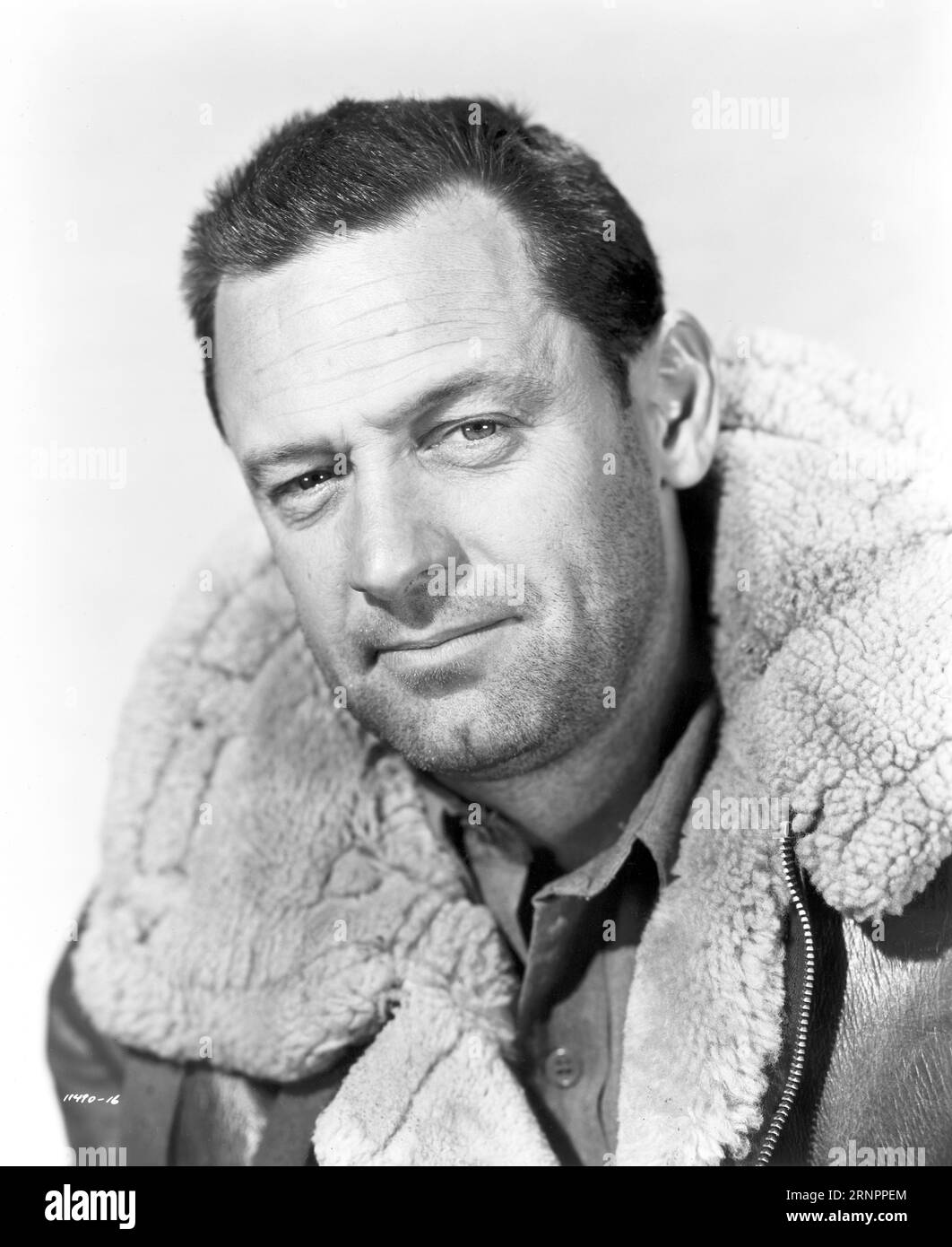WILLIAM HOLDEN in STALAG 17 (1953), directed by BILLY WILDER. Credit: PARAMOUNT PICTURES / Album ...