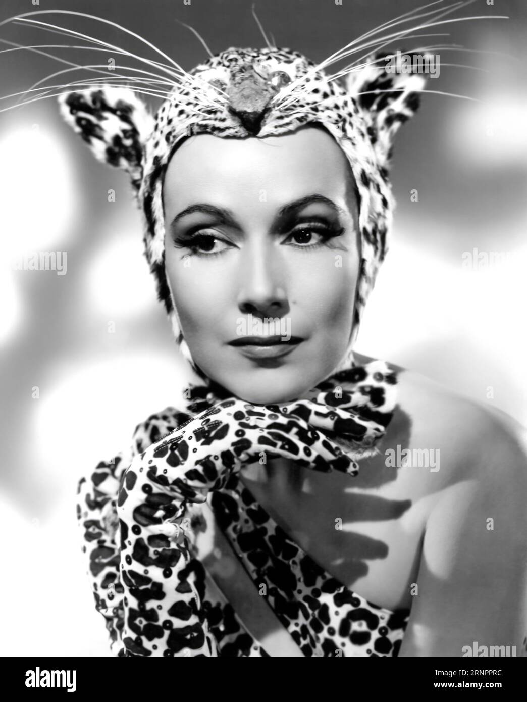 Dolores del rio portrait hi-res stock photography and images - Alamy
