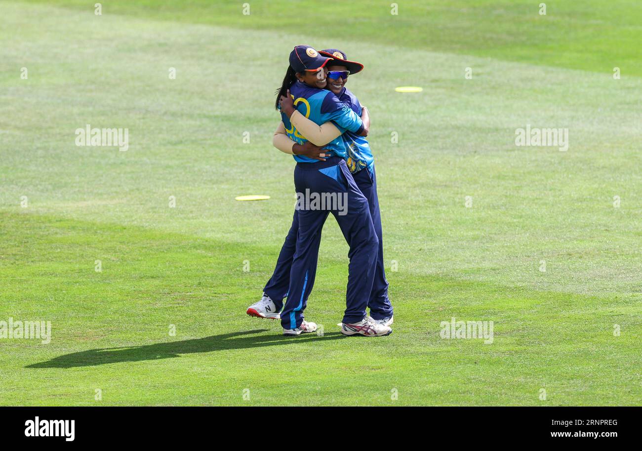 Sri Lanka's Inoshi Priyadharshani (left) celebrates catching and ...