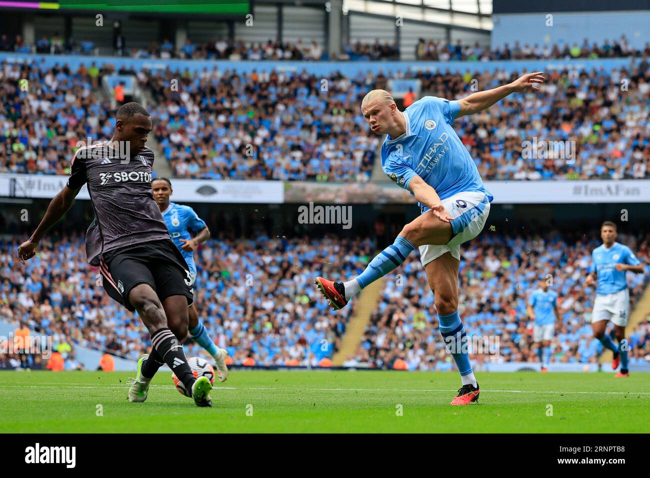 Erling haaland fulham goal hi-res stock photography and images - Alamy