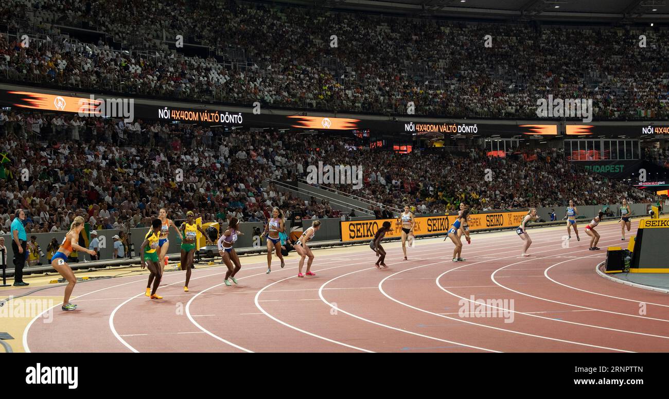 The women’s 4x400m relay final on day 9 of the World Athletics ...