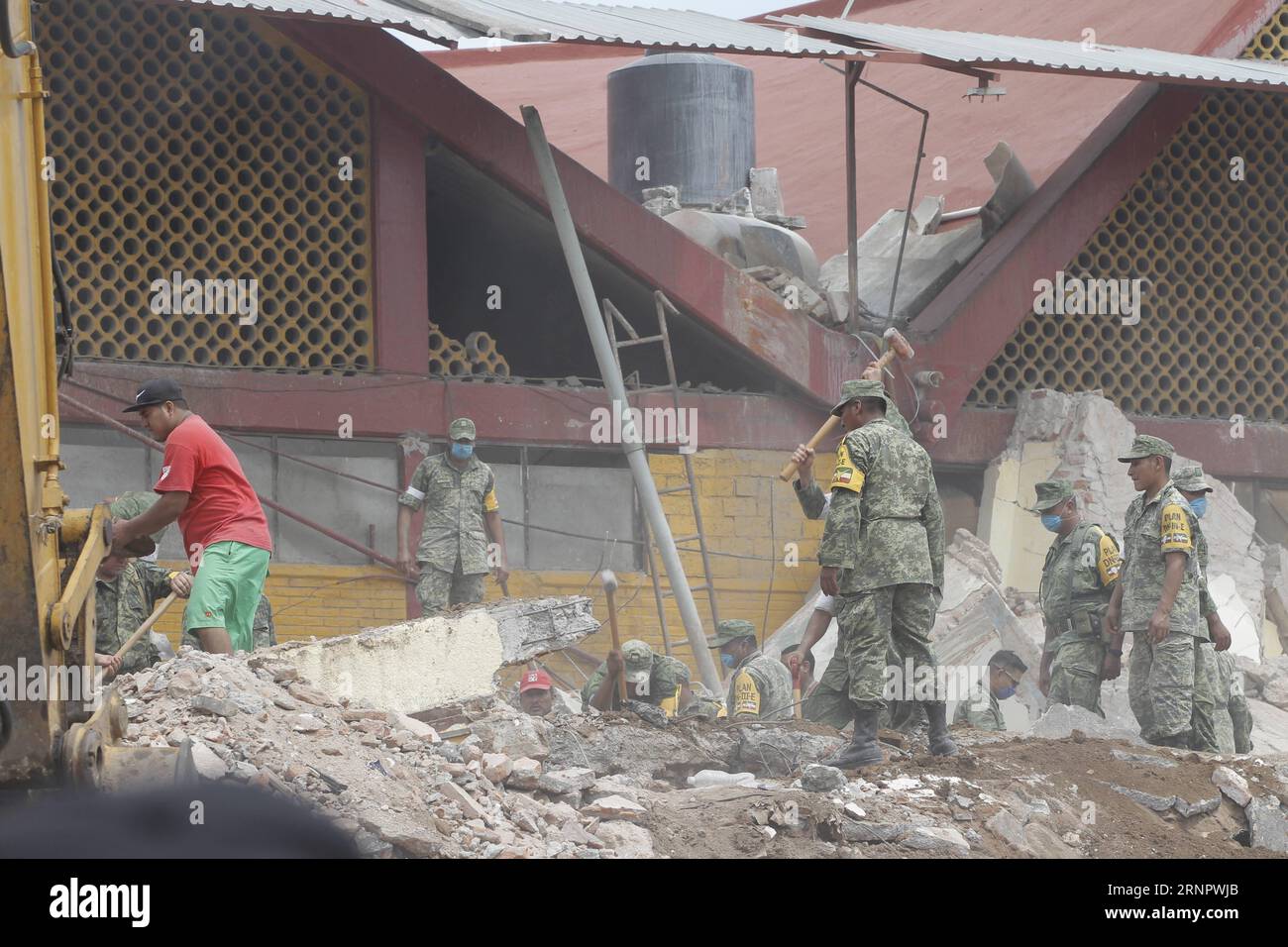 Mexico earthquake aftermath hi-res stock photography and images - Alamy