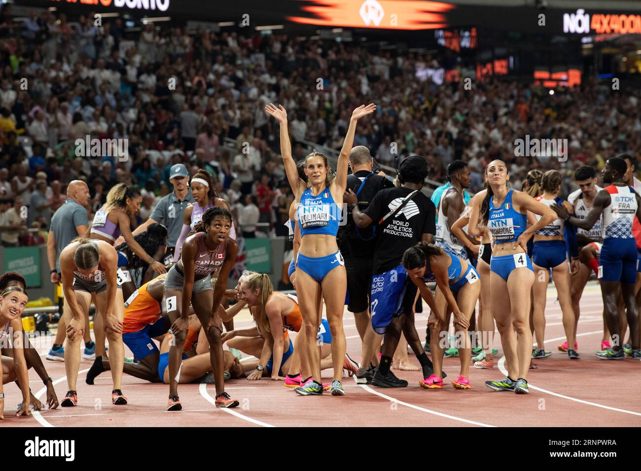 The Womens 4x400m Relay Final On Day 9 Of The World Athletics