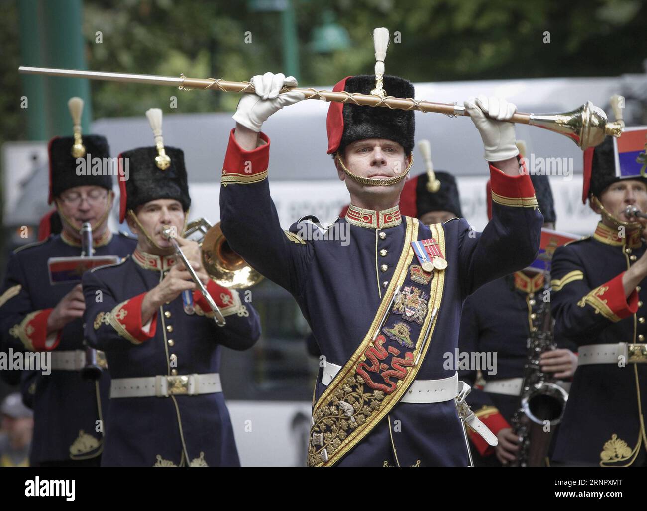 (170911) -- VANCOUVER, Sept. 11, 2017 -- Members of Canadian military ...