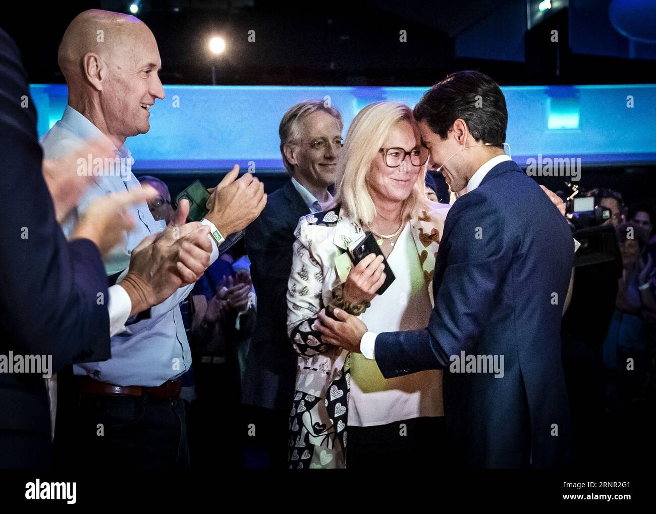 ZWOLLE - Rob Jetten thanks Sigrid Kaag prior to his first speech as ...