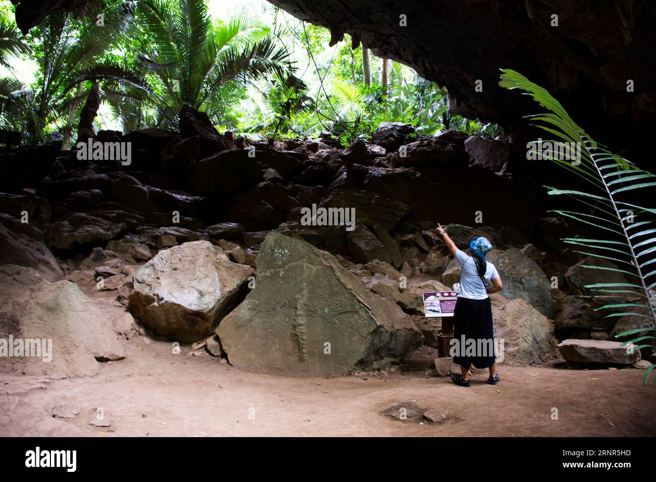 Thai women travelers people travel visit explorer in Hup Pa Tat cave ...
