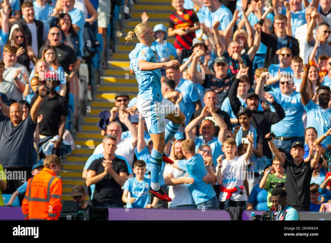 Erling haaland fulham goal hi-res stock photography and images - Alamy