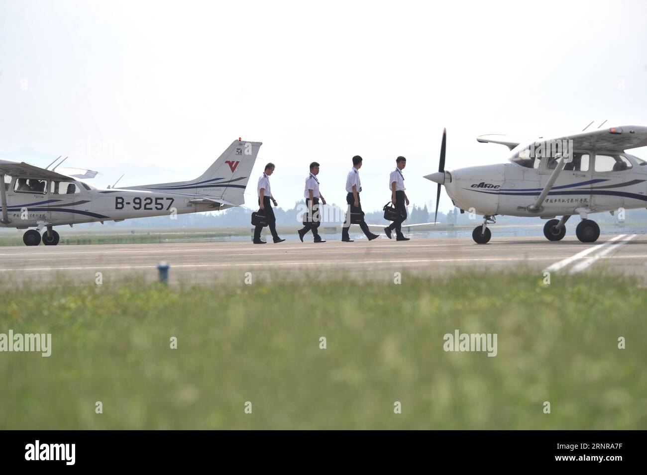 (170924) -- GUANGHAN, Sept. 24, 2017 -- Cadets prepare for a flight ...