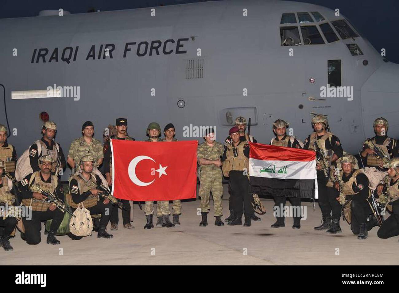 Iraqi armed force hi-res stock photography and images - Alamy