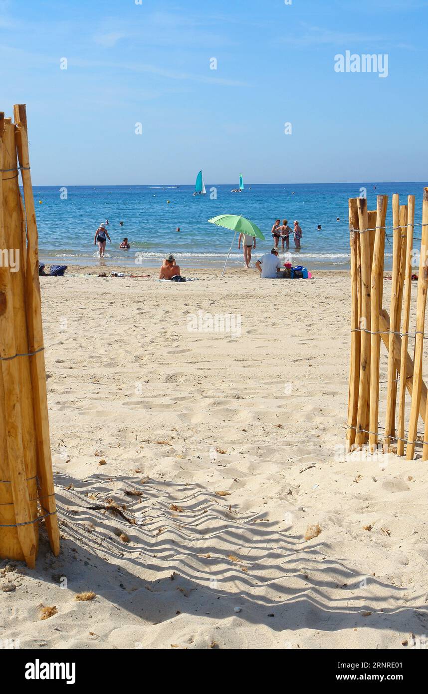 Sablettes beach france hi-res stock photography and images - Alamy