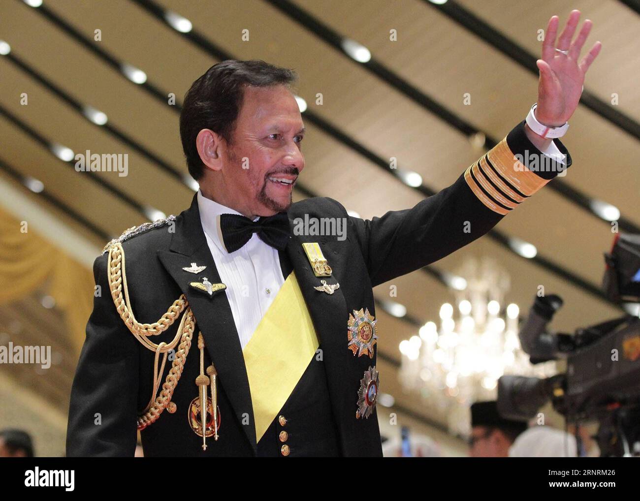 Sultan brunei hassanal bolkiah waves hi-res stock photography and ...