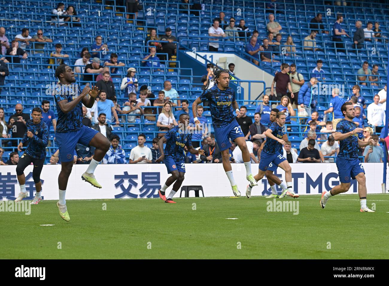 London, UK. 2nd Sep, 2023. Chelsea players warm up before the Chelsea ...