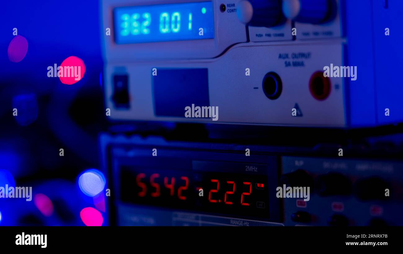 Digital Caliper: Widely used in manufacturing and engineering, this ...