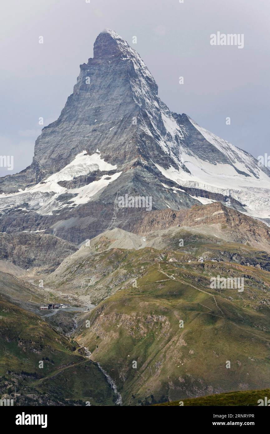Matterhorn mountain range alps hi-res stock photography and images - Alamy