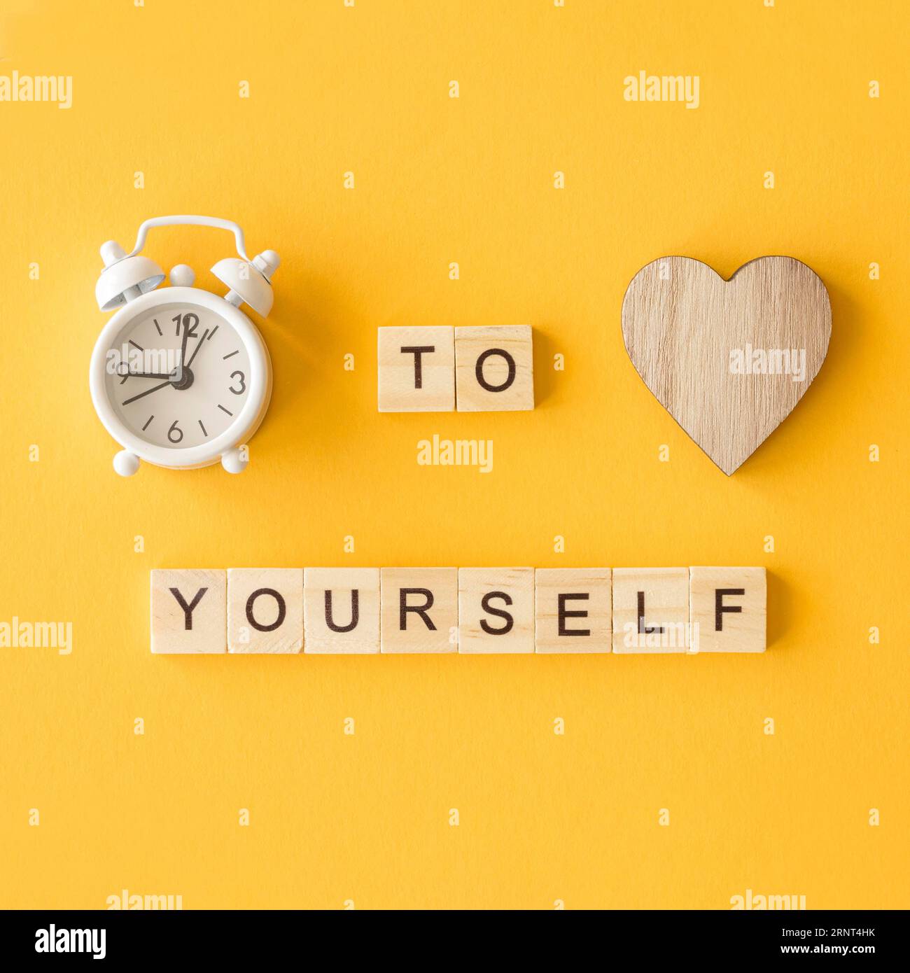 Decorative toy alarm clock hi-res stock photography and images - Alamy