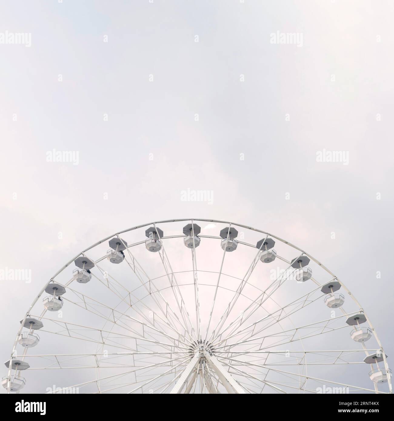 London eye wheel Stock Photo - Alamy