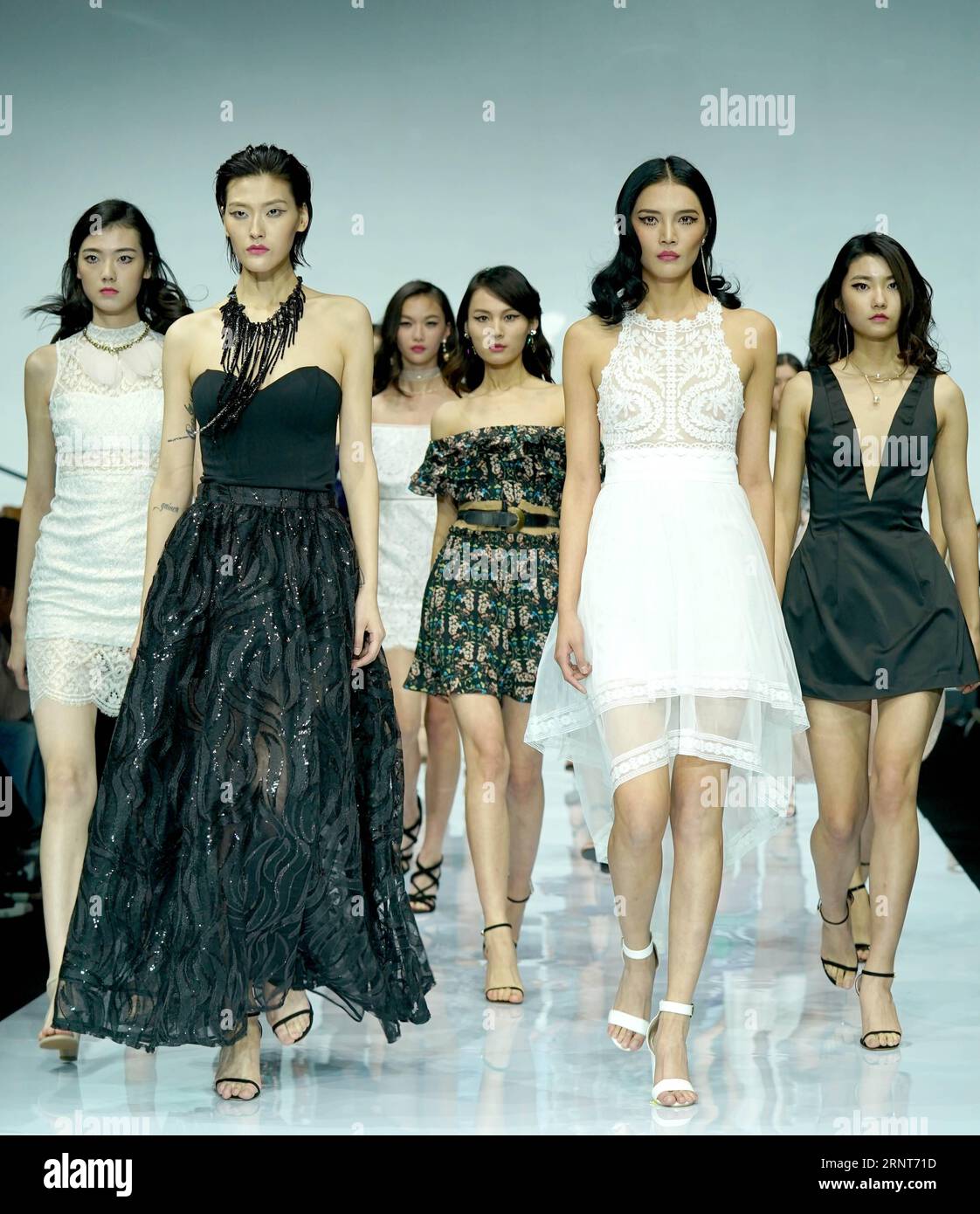 Bebe models hi-res stock photography and images - Alamy